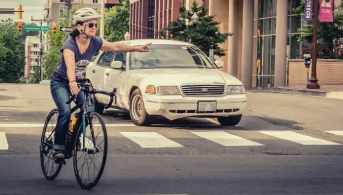 BikeArlington | Three Ways to Make a Left Turn While Biking